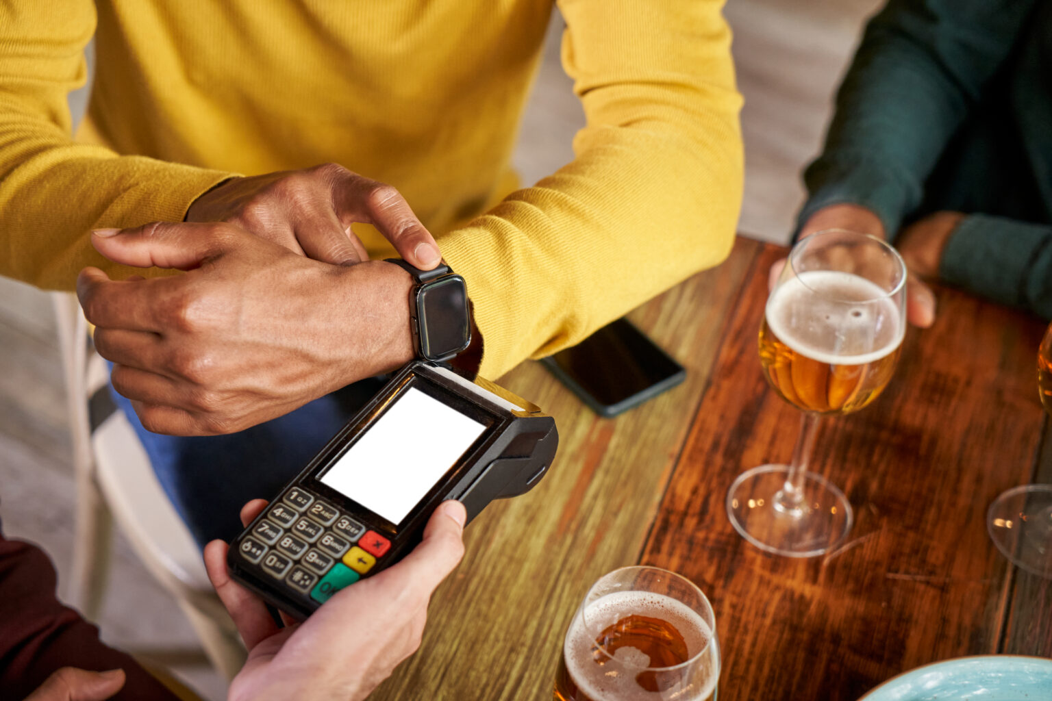 Tap to Pay: conheça a aproximação sem maquininha